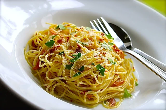 Olive Oil Garlic Anchovy Capellini EnriLemoine
