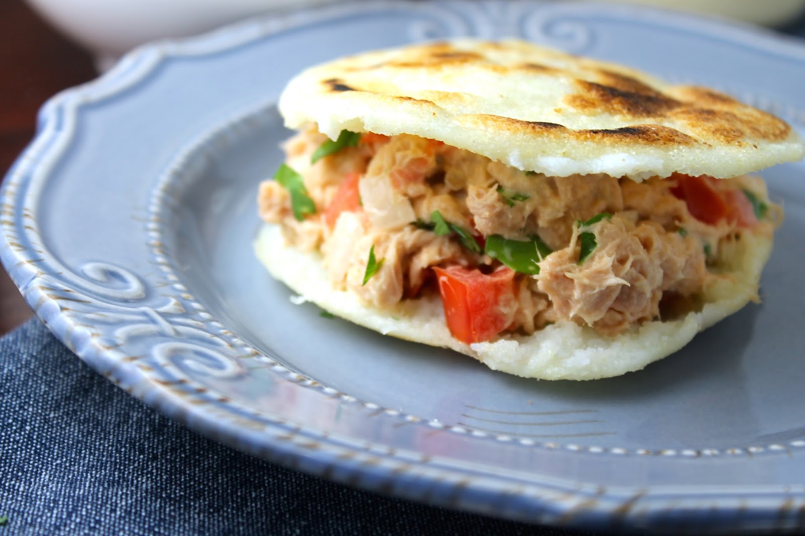 Traditional Venezuelan Arepas Recipe + VIDEO - EnriLemoine