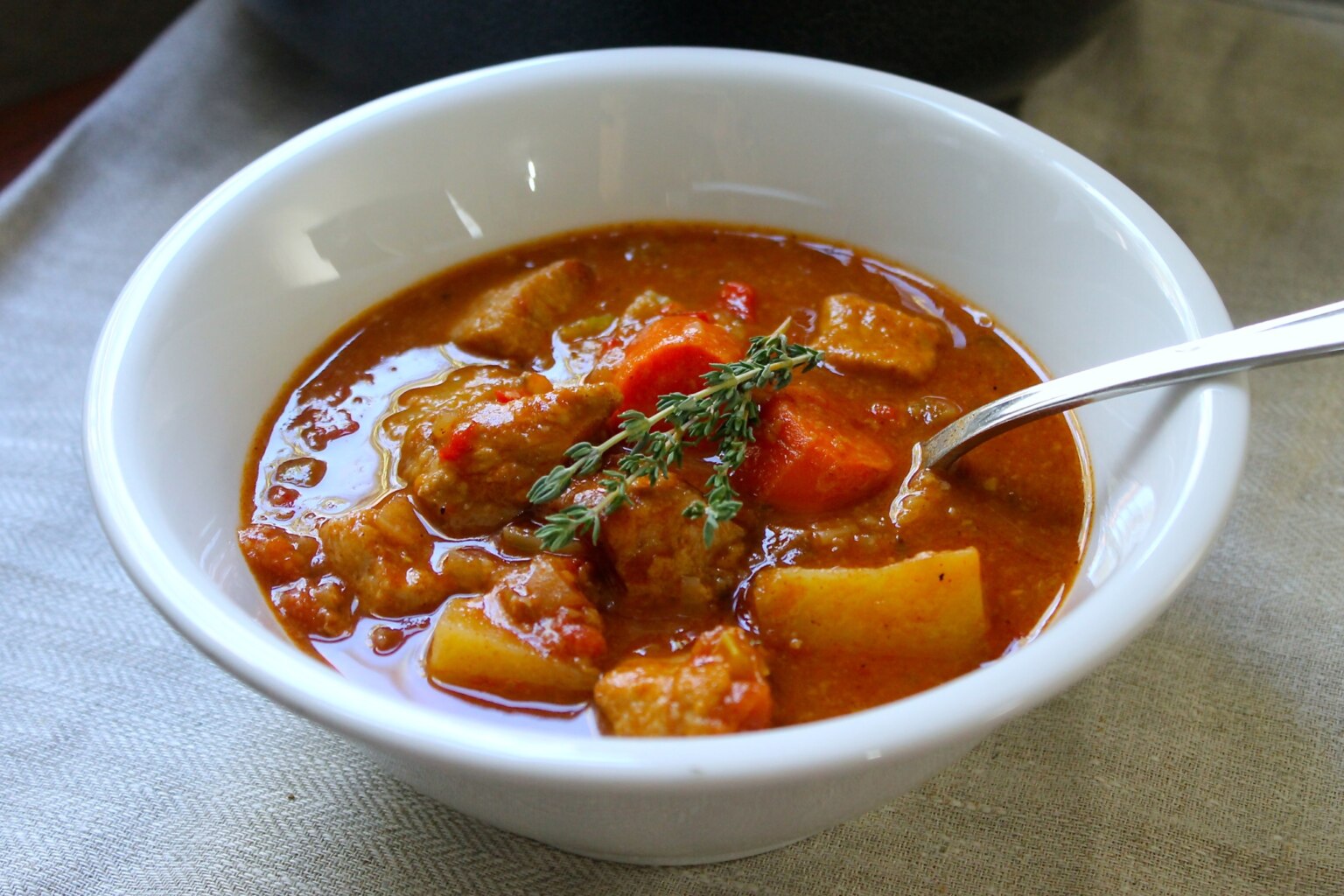 Venezuelan Goulash-Style Pork Stew + VIDEO - EnriLemoine