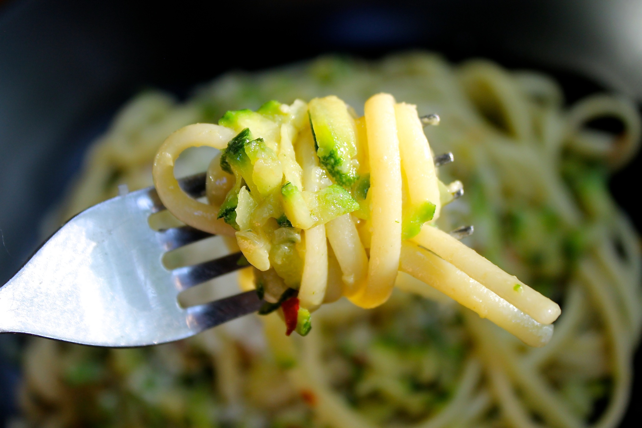 Anchovy and Zucchini Linguine - EnriLemoine
