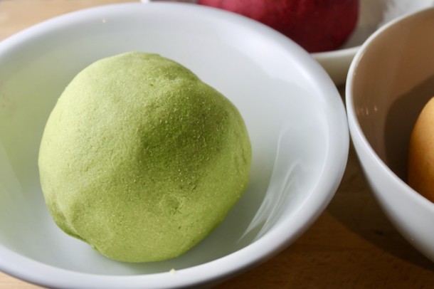 Veggie Colored Arepas Recipe + VIDEO - EnriLemoine