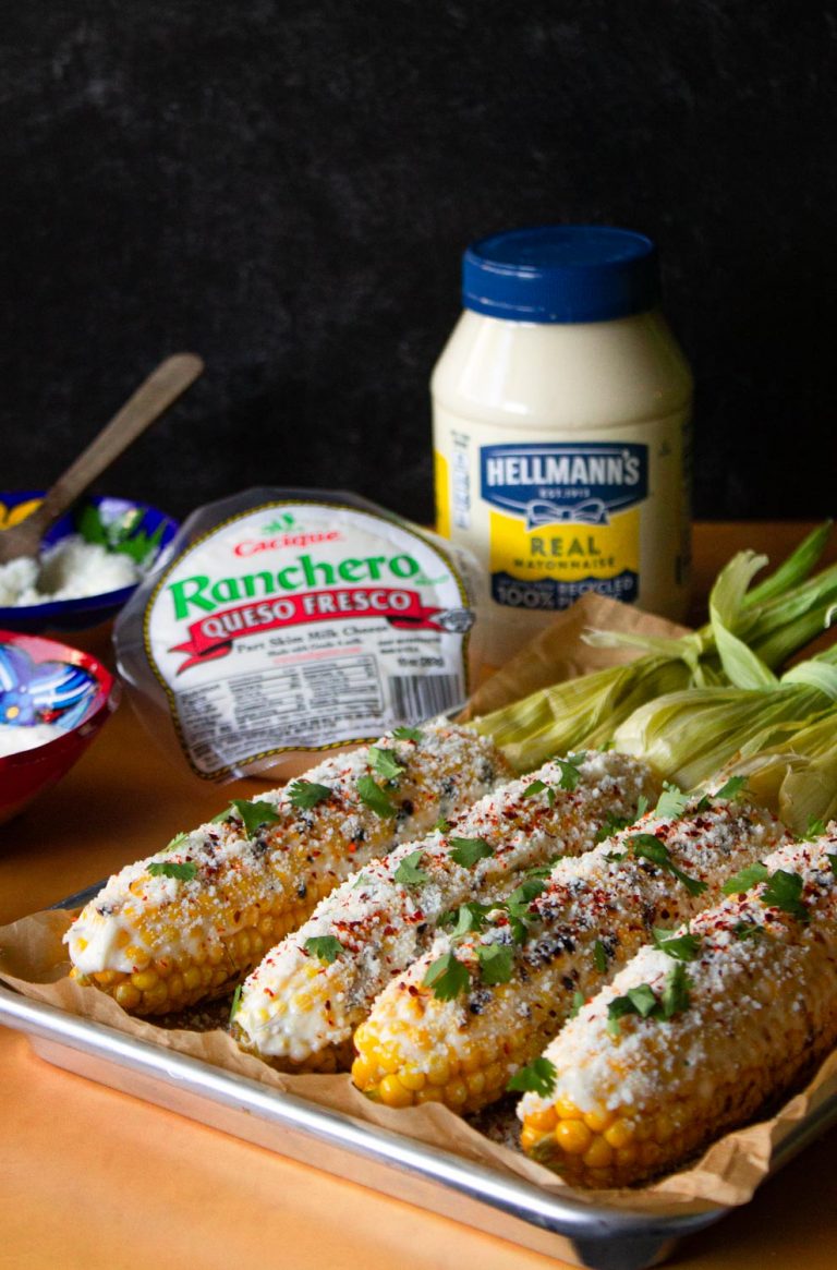 Elotes callejeros: mazorcas de maíz estilo mexicano - Enri Lemoine