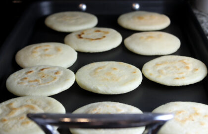 Traditional Venezuelan Arepas 3-ingredient Recipe + VIDEO - Enri Lemoine