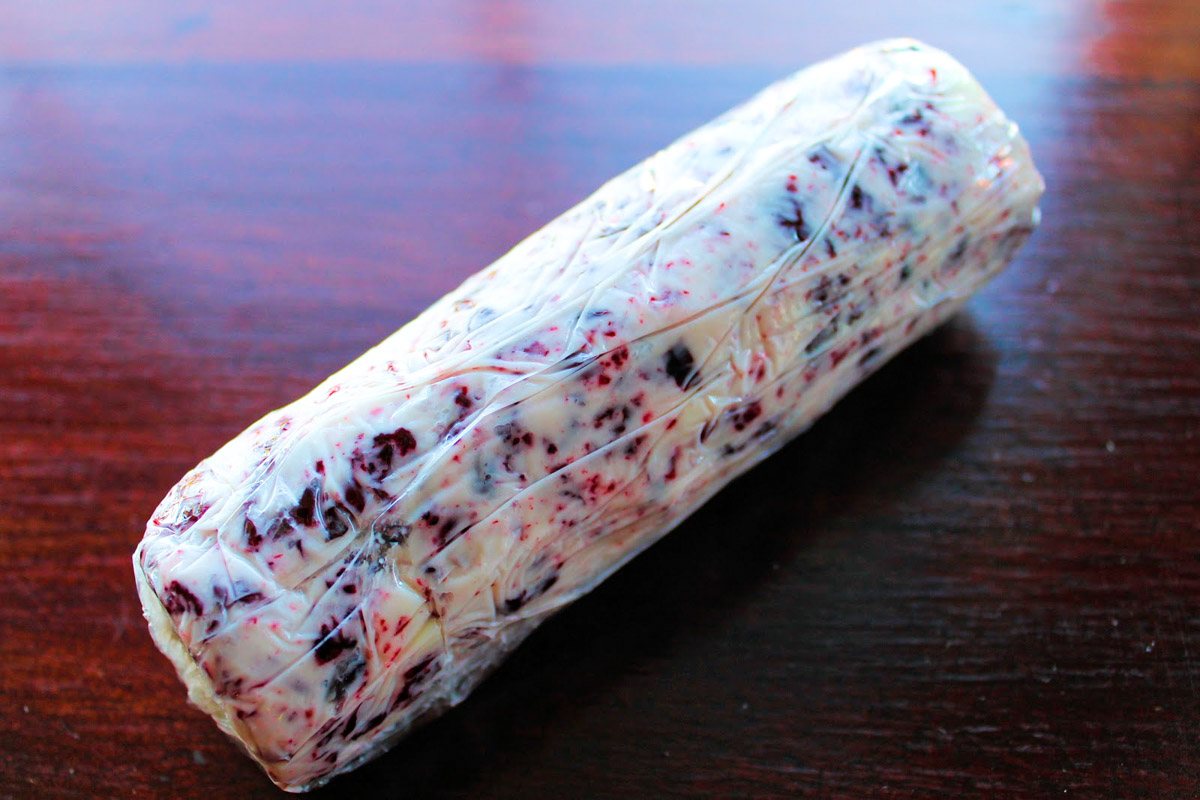 Deluxe Cranberry Compound Butter Recipe: Perfect for Holiday Season